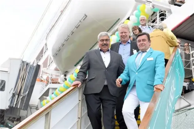 Thomas Gleiß Scheidung? Die Fakten zum Leben des TV-Kapitäns - Deutsche ...